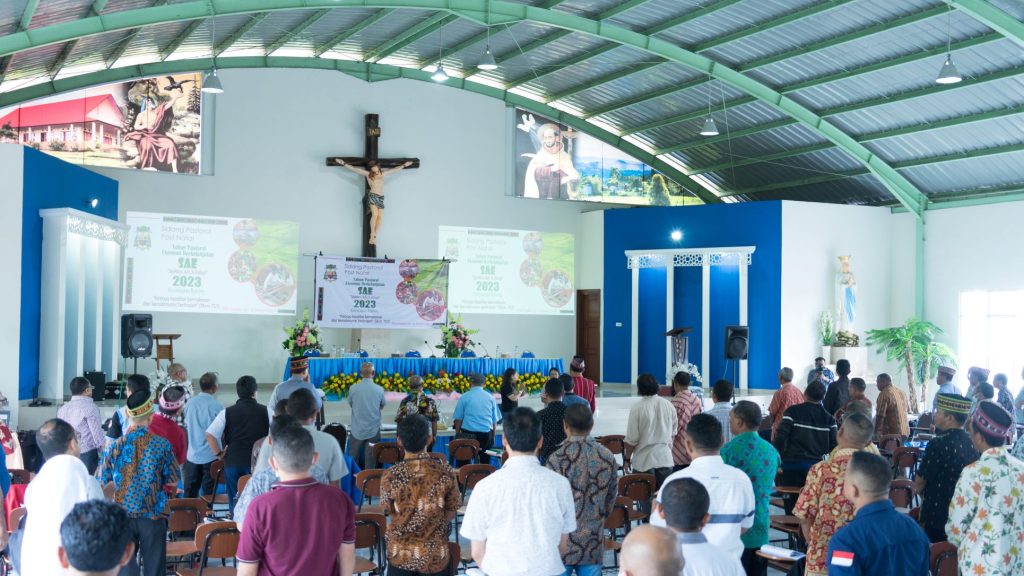 Program Misa Ekologis Paroki Roh Kudus - Pojok Bebas